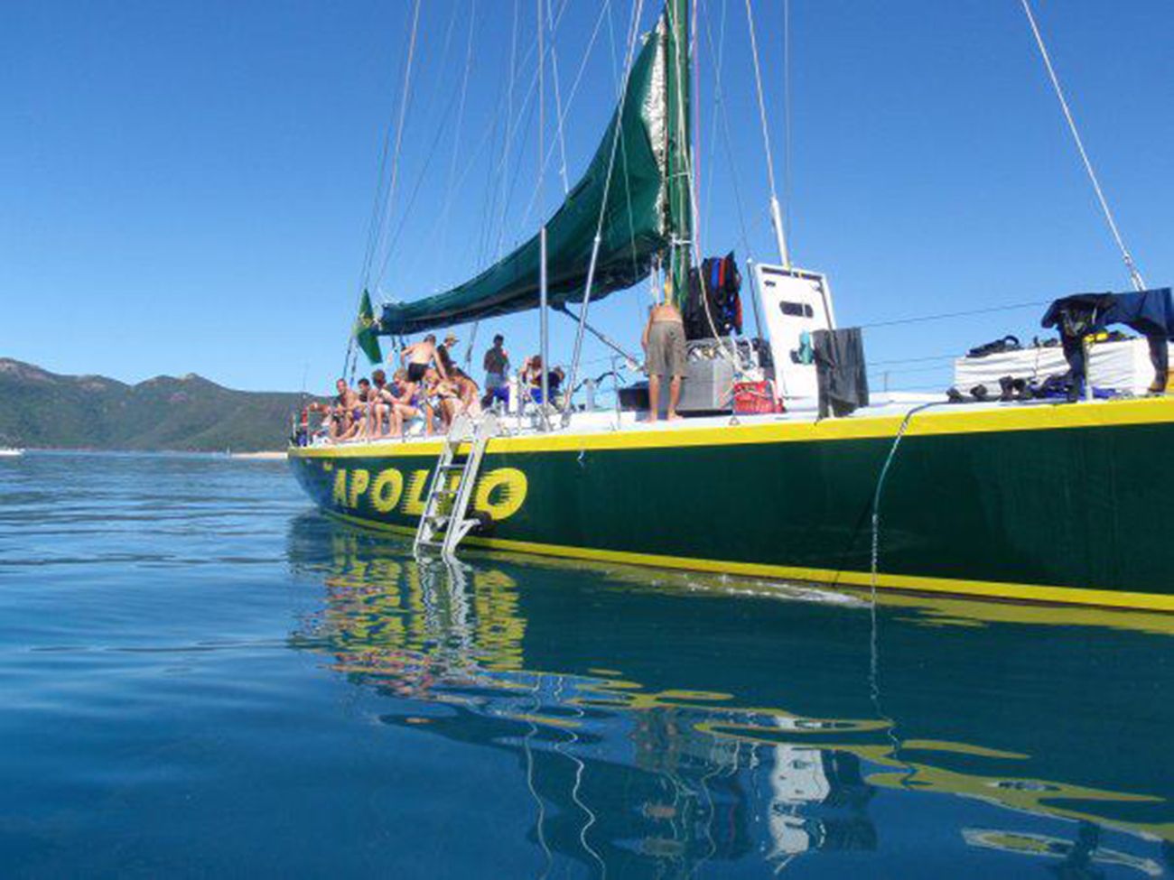 What Is A Maxi Yacht? - Sailing Whitsundays