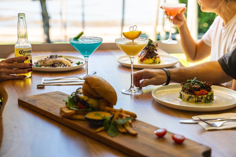 Whitsundays Restaurant Guide - Sailing Whitsundays